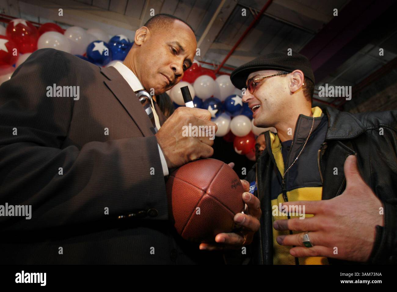 Lynn swann hi-res stock photography and images - Alamy