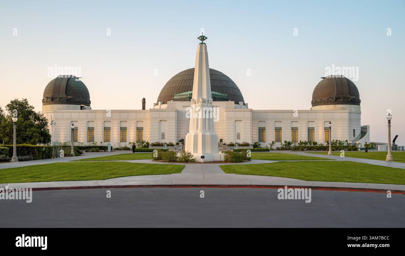 Los Angeles, United States - April 04, 2025 - the famous Griffith ...