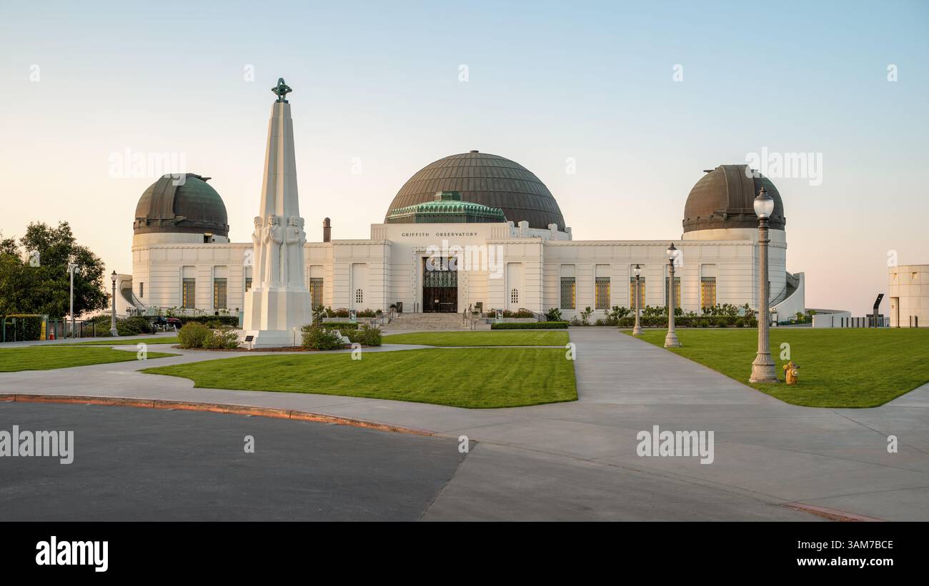 Los Angeles, United States - April 04, 2025 - the famous Griffith ...