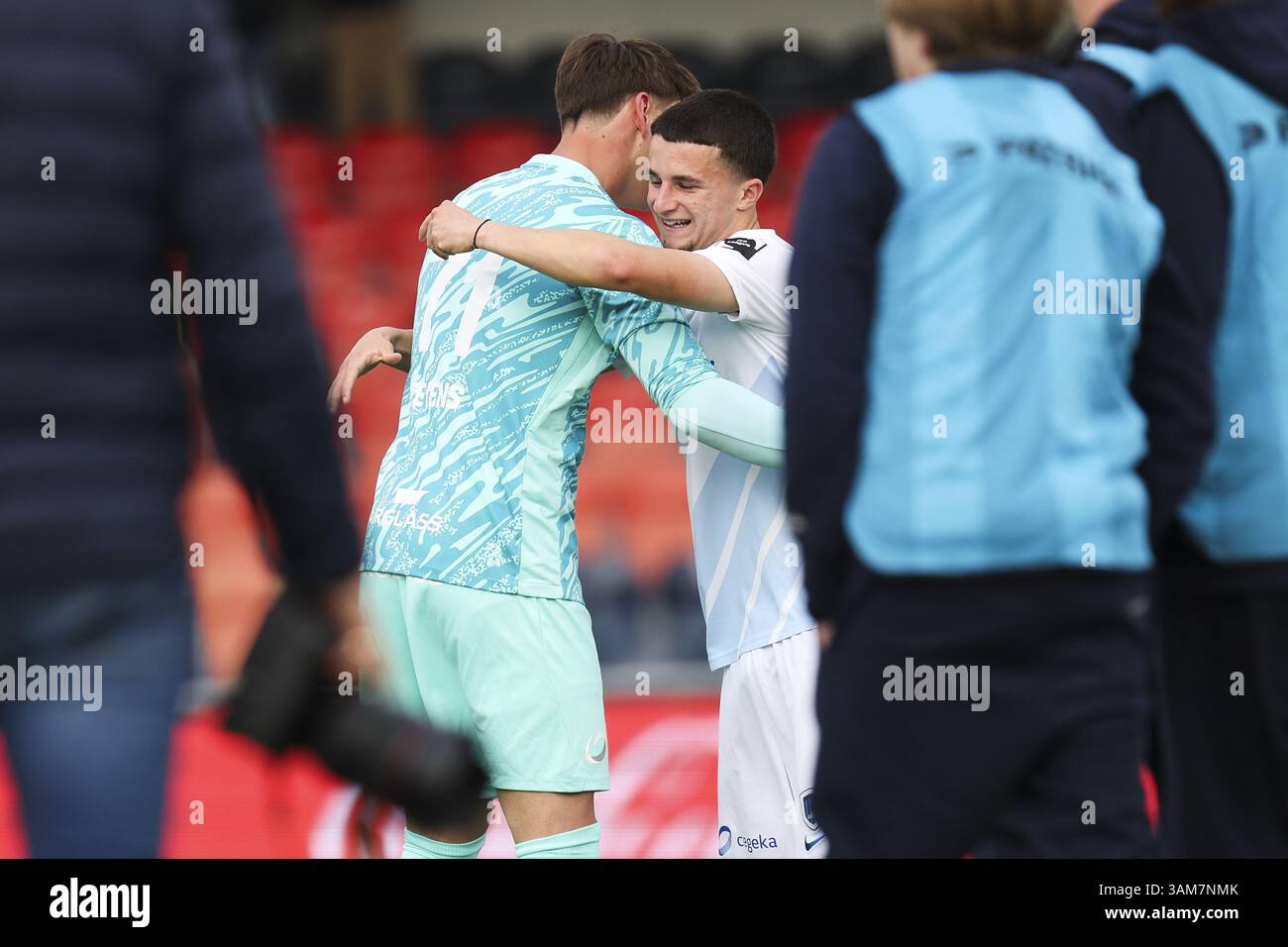 Liege, Belgium. 13th Apr, 2025. Genk's goalkeeper Brent Stevens ...