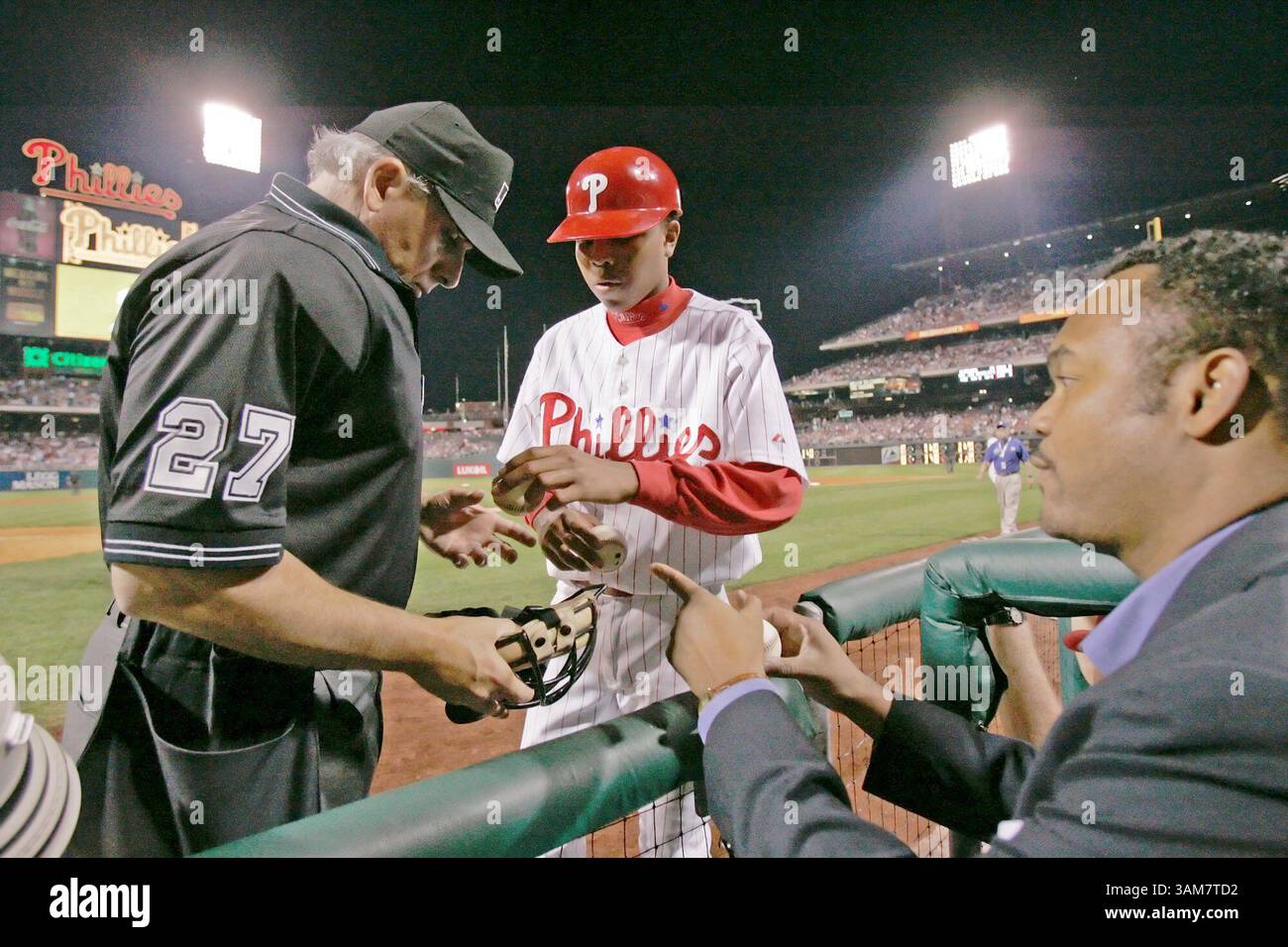 Phillies bat boy hi-res stock photography and images - Alamy
