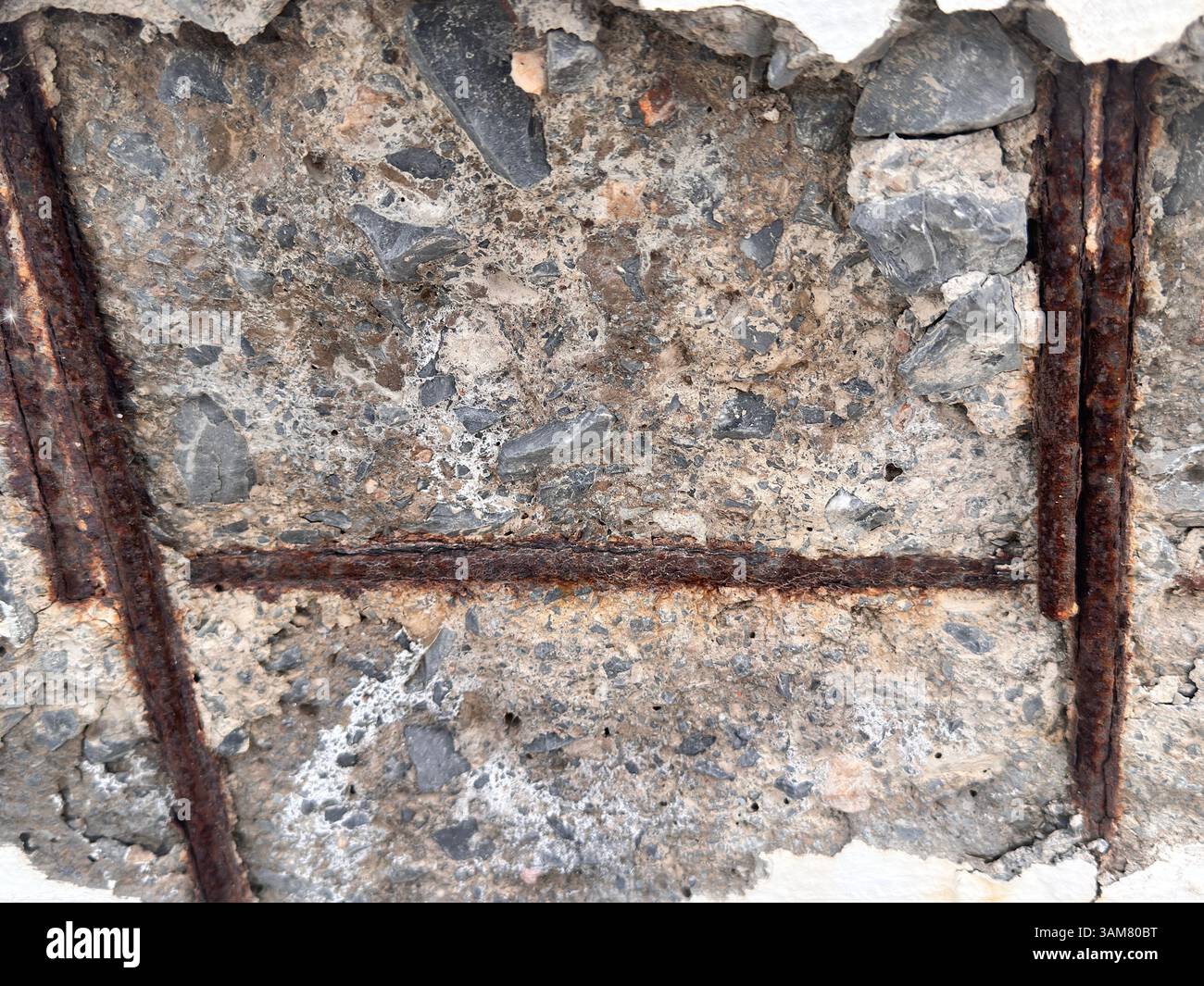 Concrete damage - corrosion of reinforced concrete Stock Photo - Alamy