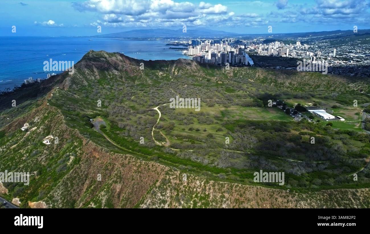 Aerial View of Diamond Head Crater and Honolulu Stock Photo - Alamy