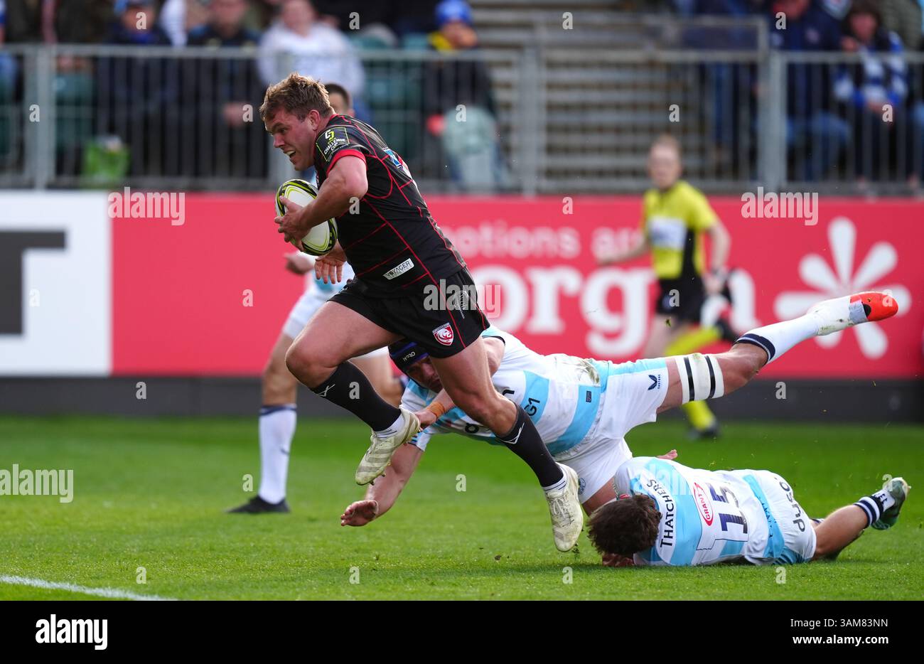 Gloucester's Jack Singleton on the way to scoring their side's second ...