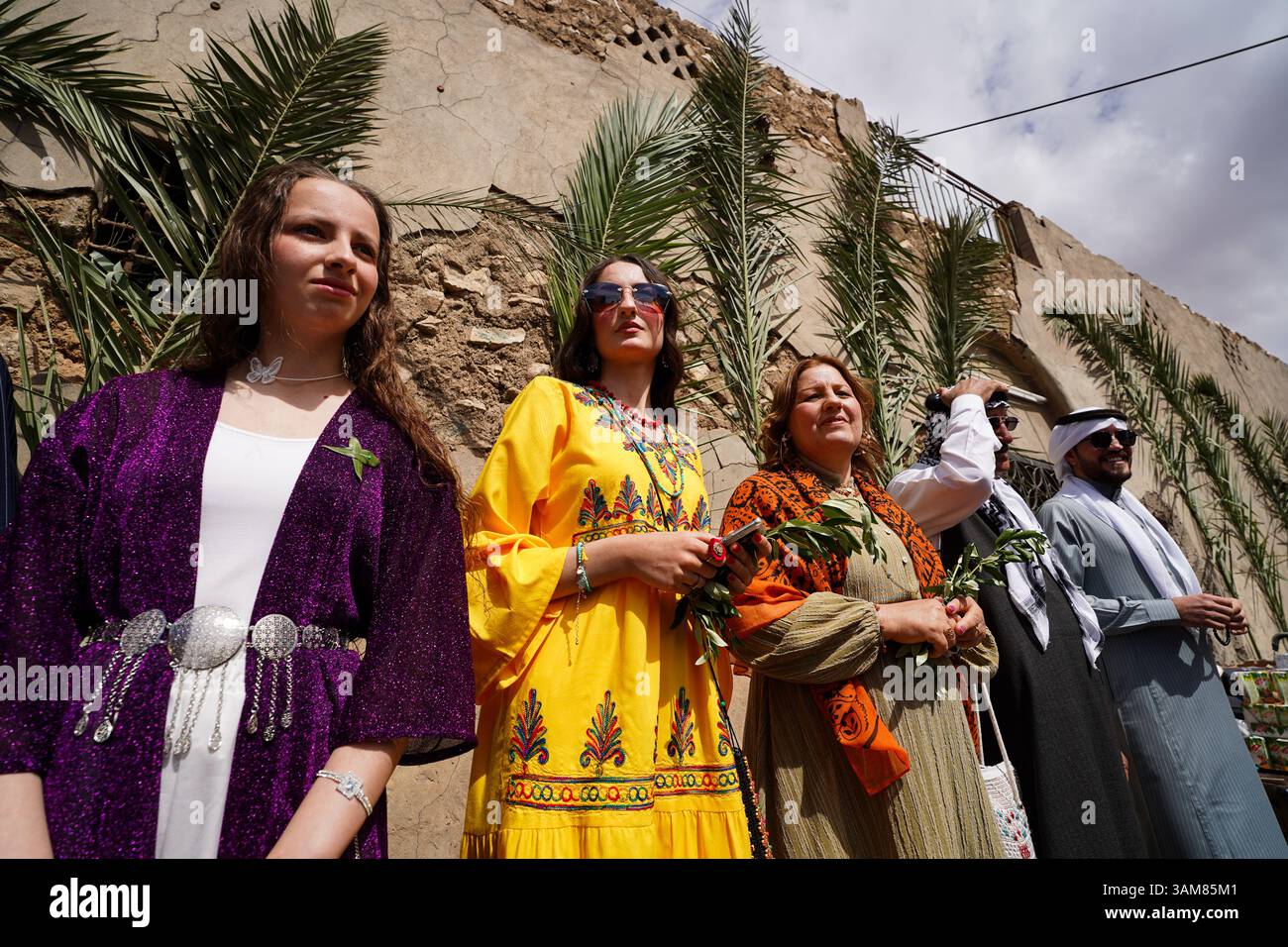Al Hamdaniya, Iraq. 13th Apr, 2025. Iraqi Christians participate in the ...