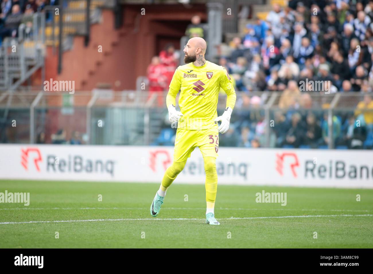 Como, Italy. 13th Apr, 2025. Vanja Milinkovic-Savic of Torino FC during ...