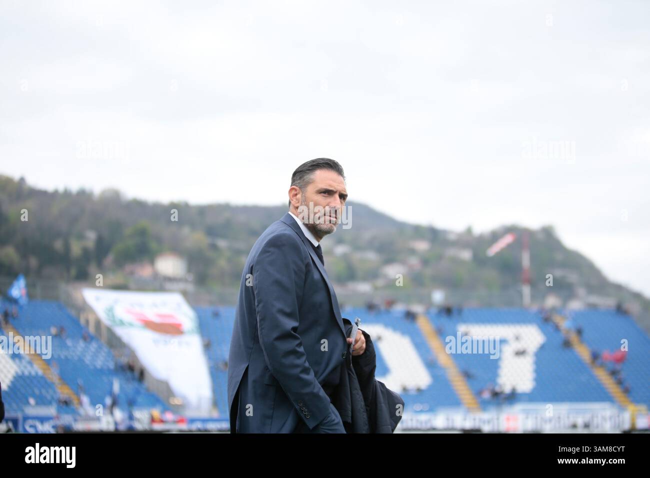 Como, Italy. 13th Apr, 2025. during the Italian Serie A 2024/25 season ...