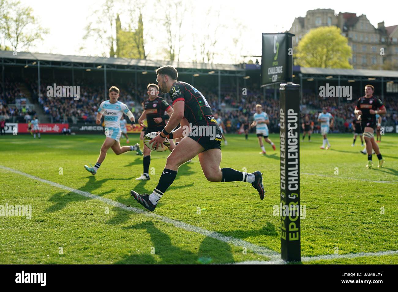 Gloucester's Jacob Morris scores their side's third try of the game ...