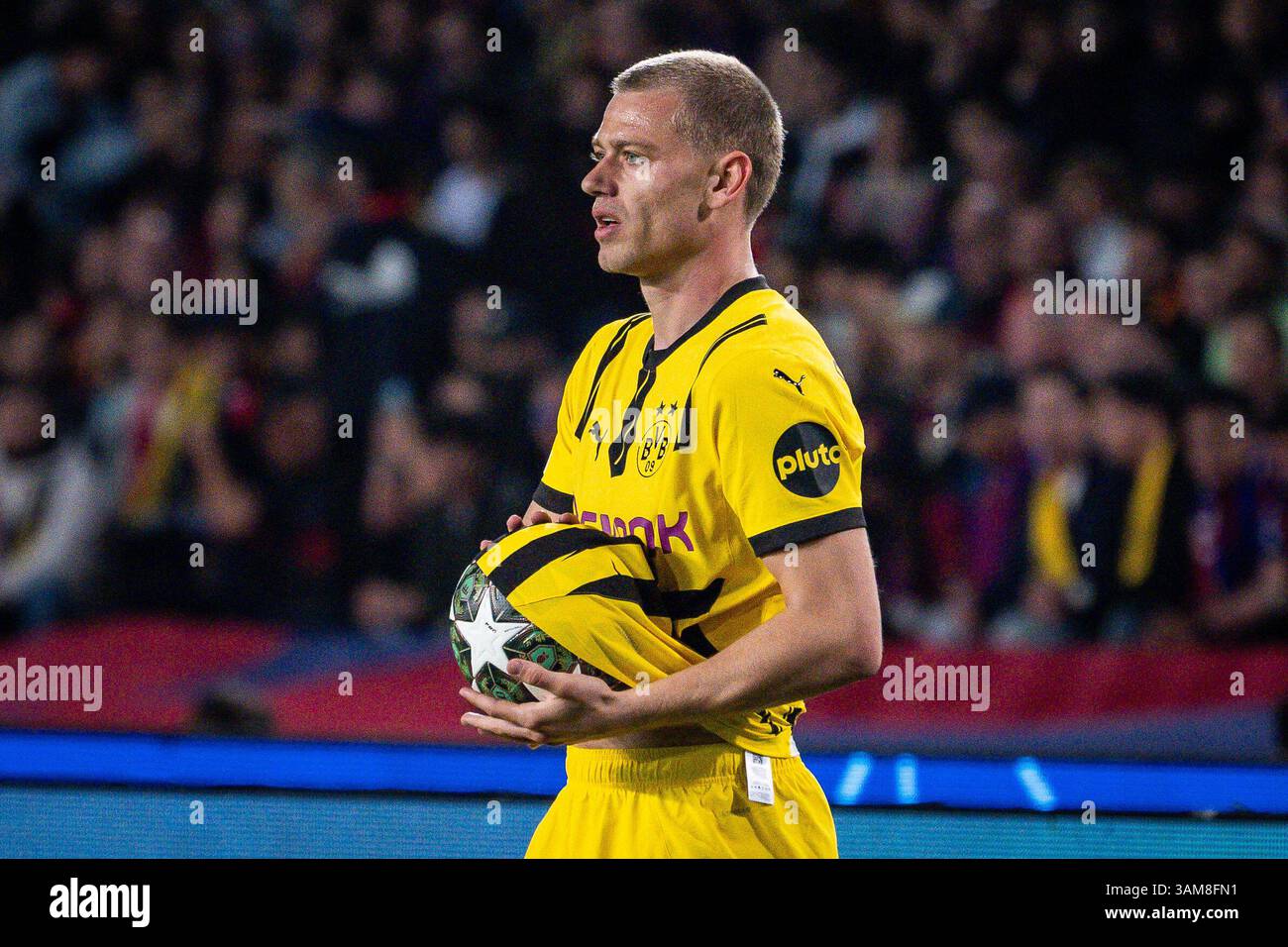 Barcelona, Espagne. 09th Apr, 2025. Julian RYERSON of Borussia Dortmund ...