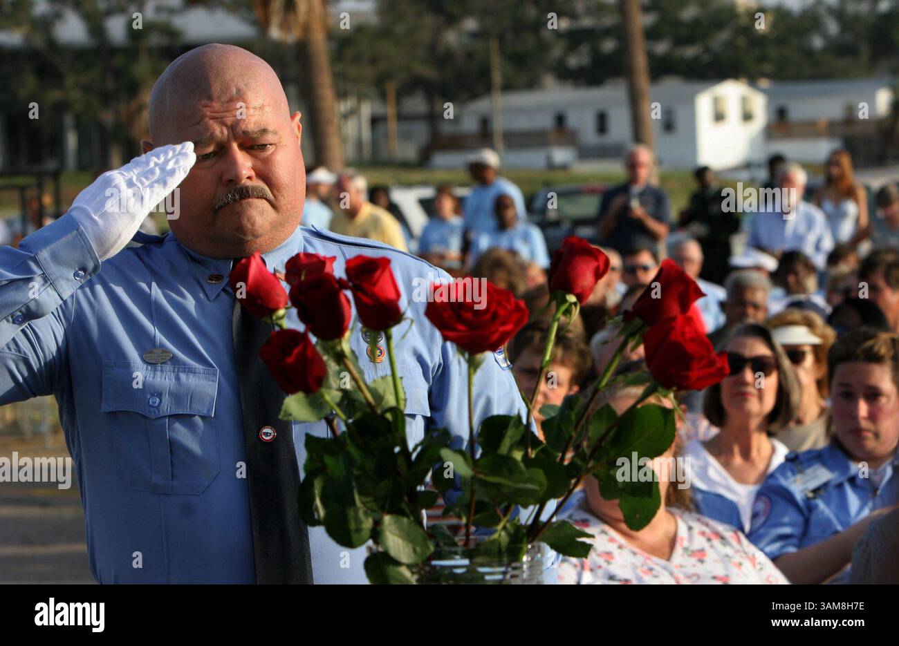Hurricane katrina memorial medical hi-res stock photography and images ...