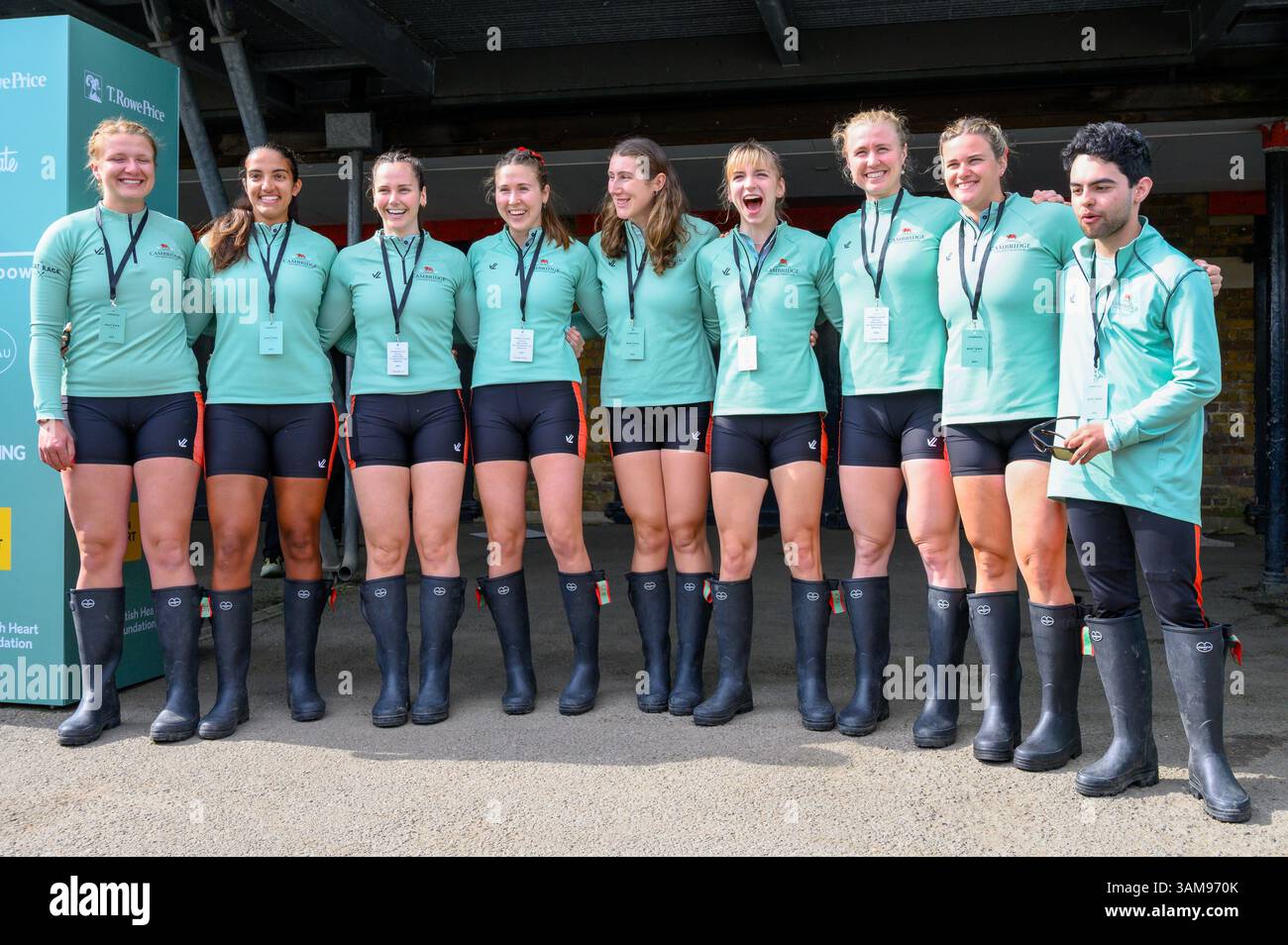 London, UK. 13 Apr 2025, London, UK. The Cambridge women's crew posing ...