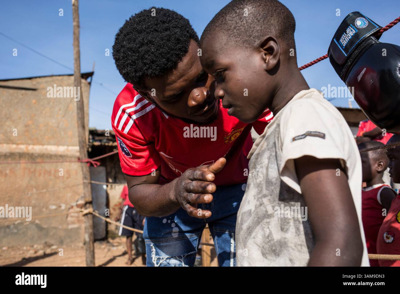 Boxing in Katanga slum, Kampala, Uganda, Africa Stock Photo - Alamy