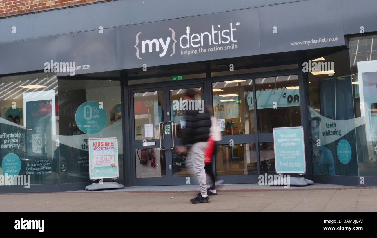 Oral health practice hi-res stock photography and images - Alamy