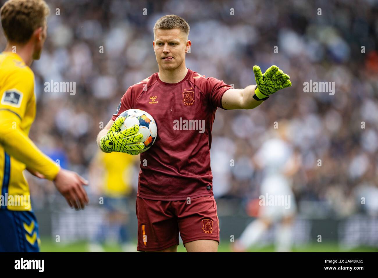Copenhagen, Denmark. 13th Apr, 2025. Goalkeeper Patrick Pentz (1) of ...