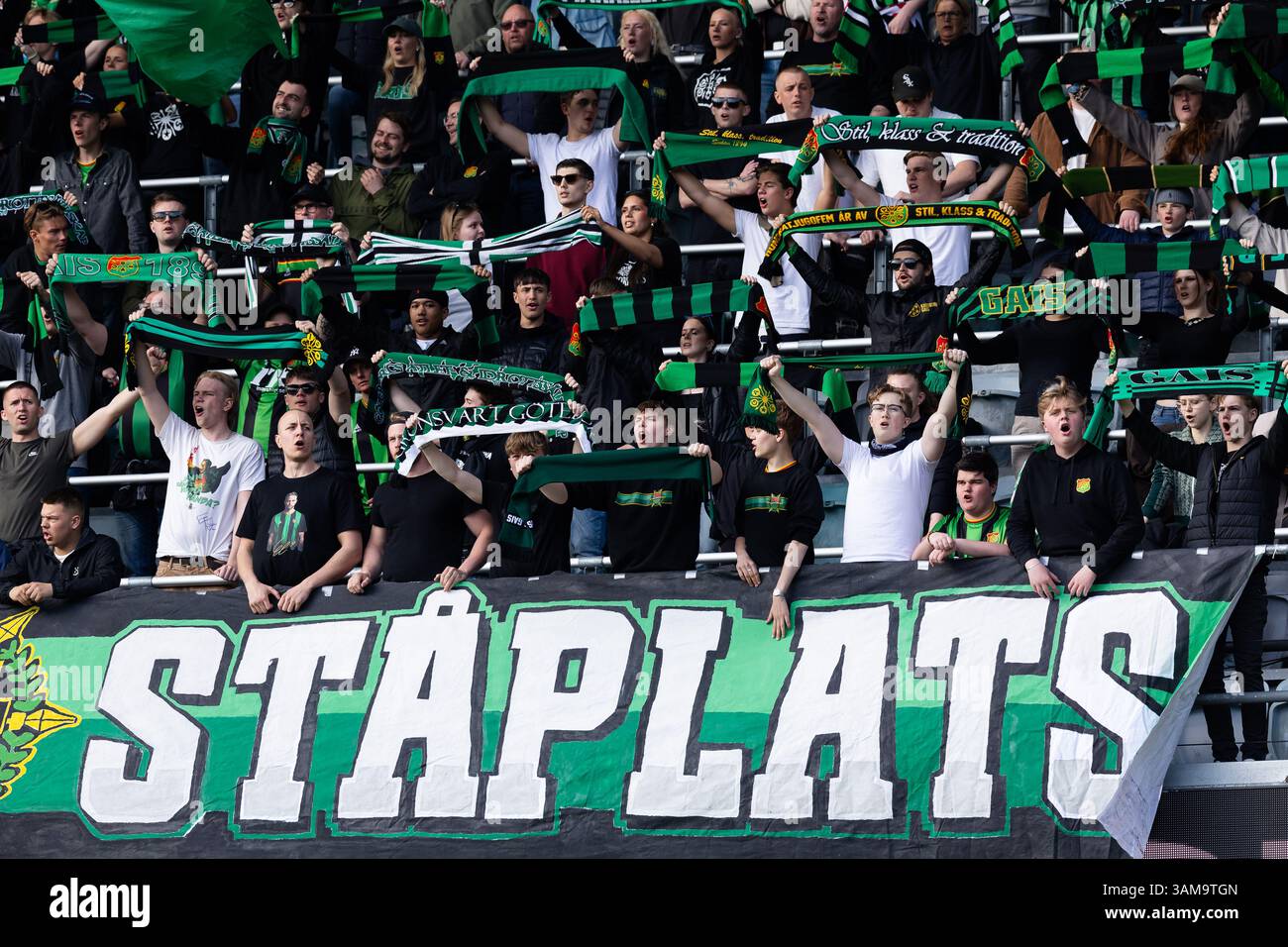 250413 GAIS klack under fotbollsmatchen i Allsvenskan mellan GAIS och ...