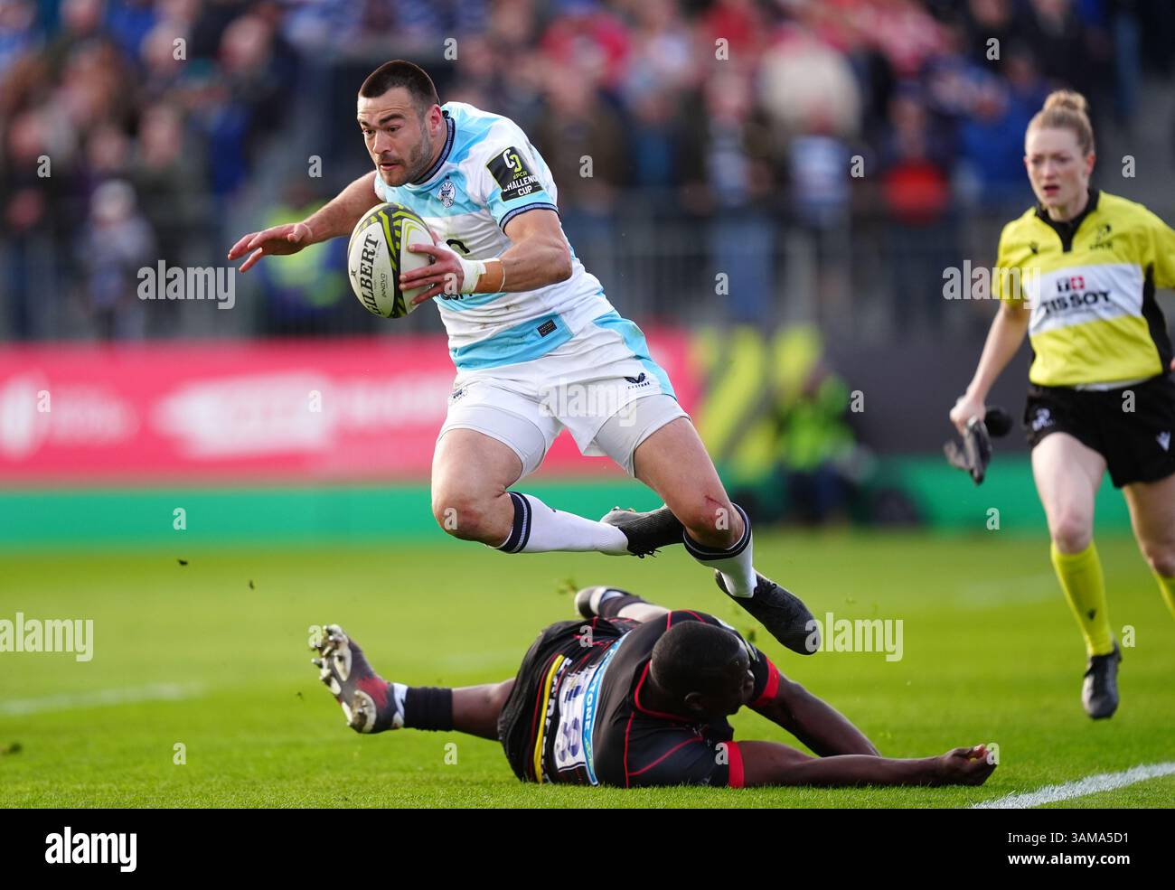 Bath's Will Muir tackled by Gloucester's Afolabi Fosagbon during the ...