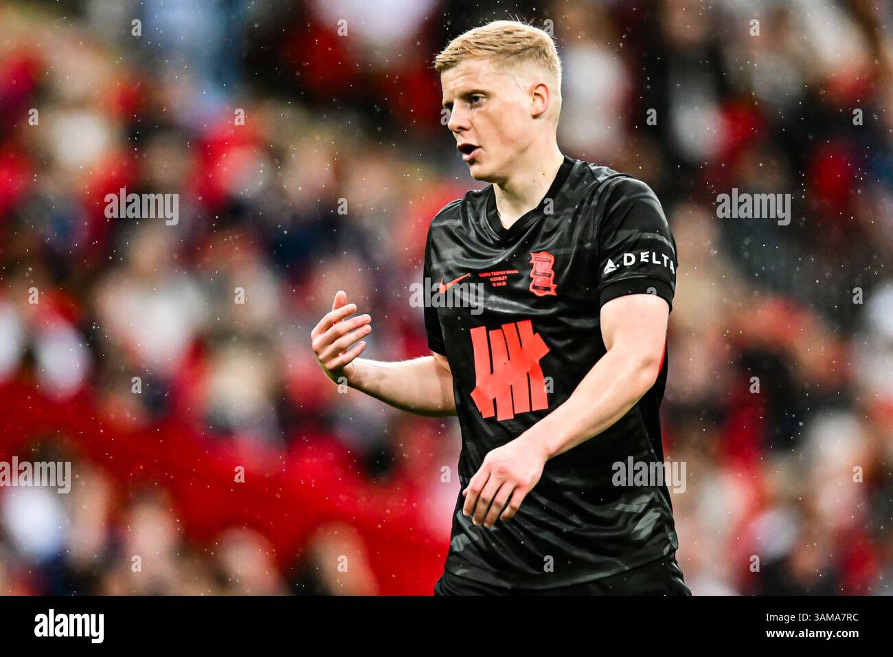 Wembley Stadium, London on Sunday 13th April 2025. Alex Cochrane (20 ...