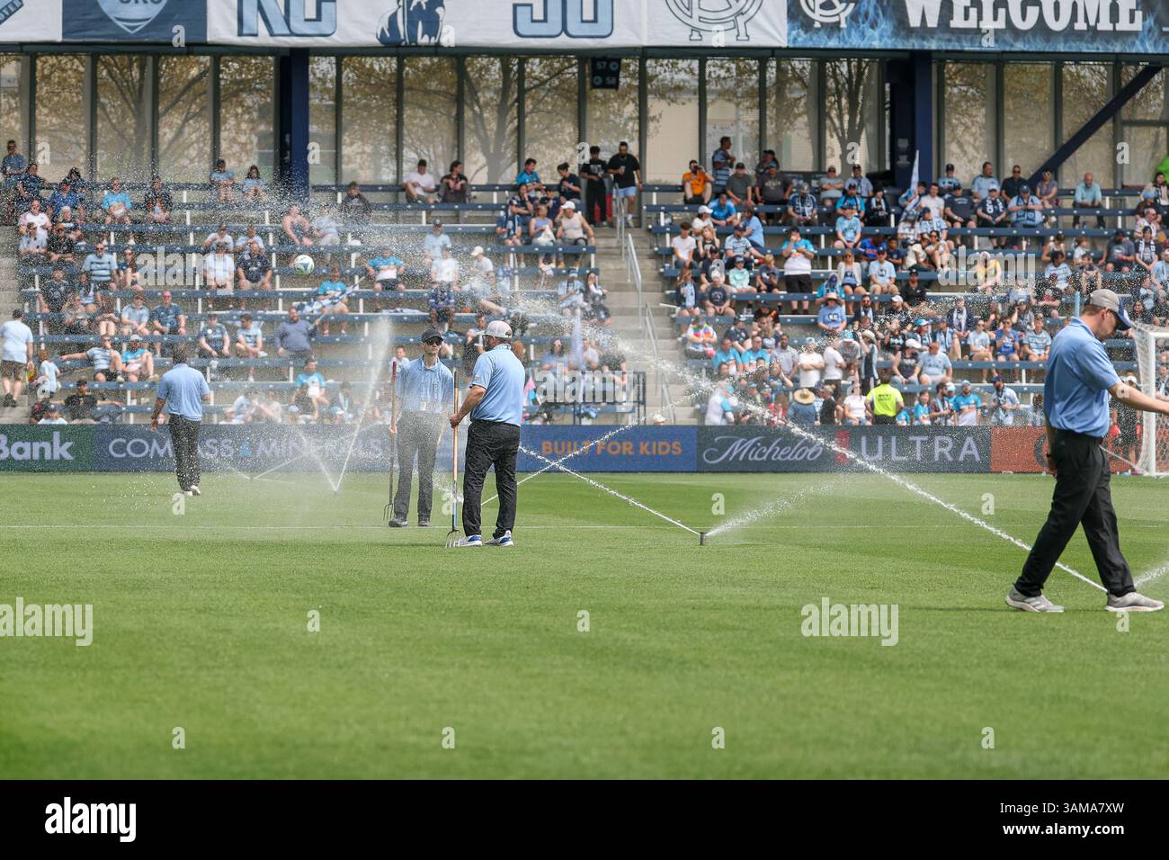 Kansas City, KS, USA. 13th Apr, 2025. Sporting Kansas City grounds crew ...