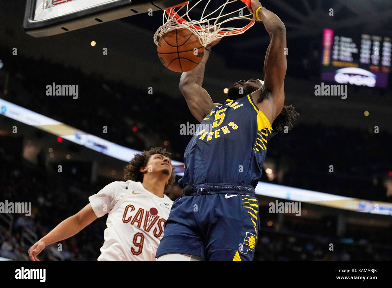 Indiana Pacers forward Jarace Walker (5) dunks next to Cleveland ...