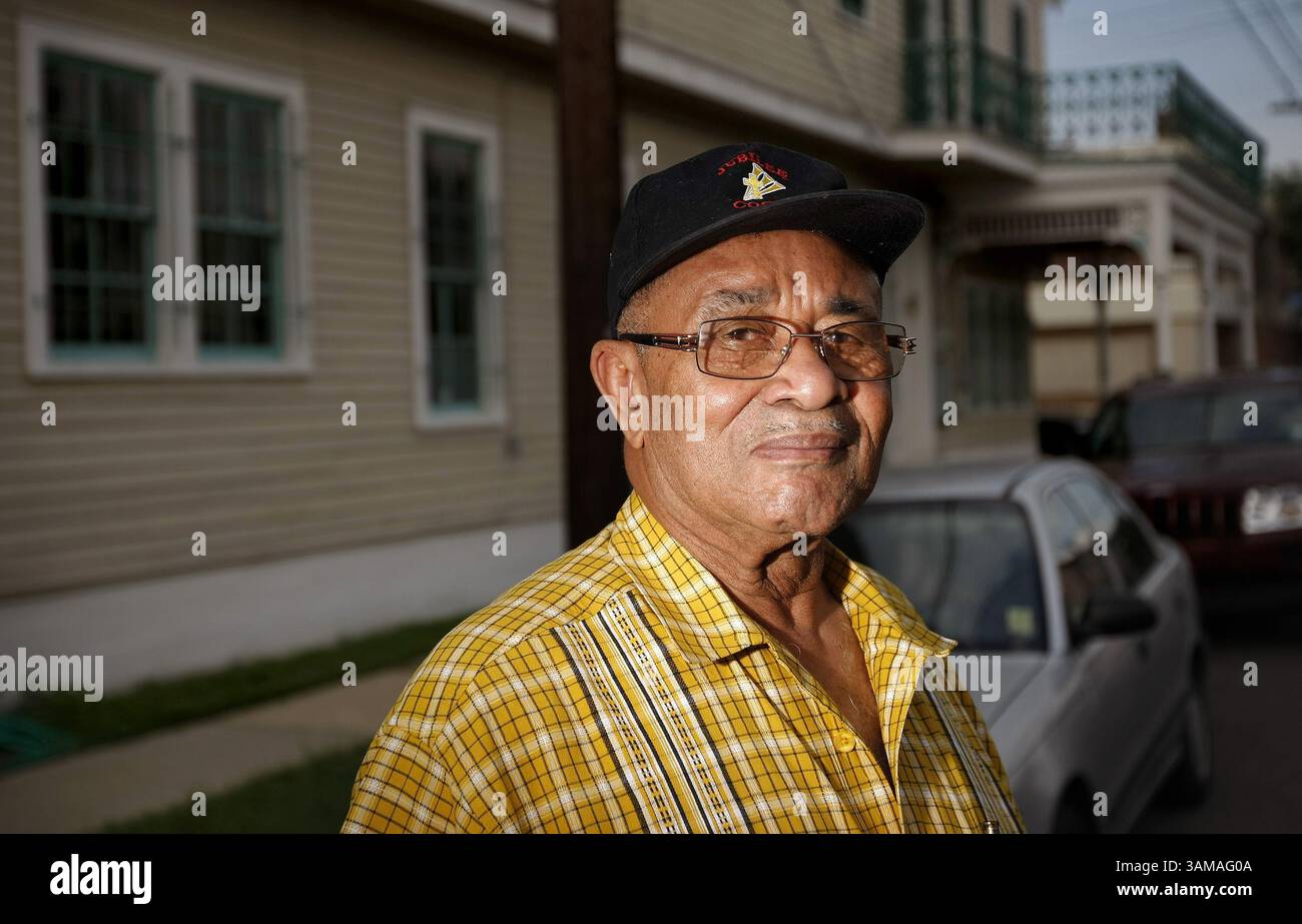Johnny deep home hi-res stock photography and images - Alamy