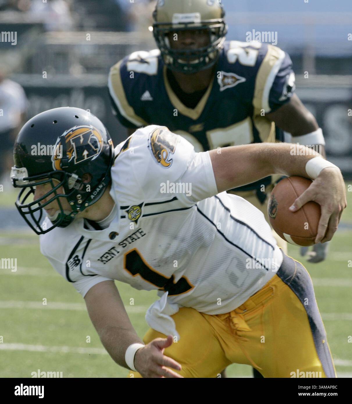 Rubber bowl ohio hi-res stock photography and images - Alamy