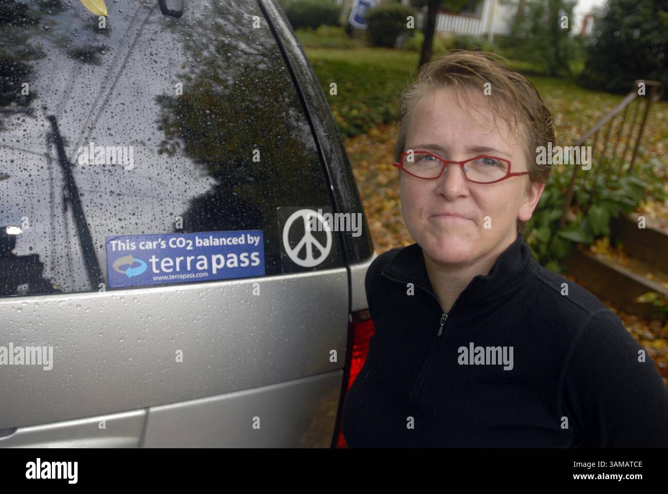 Oct. 24, 2007 - Mary Mulderrig sports a sticker on her car indicating ...