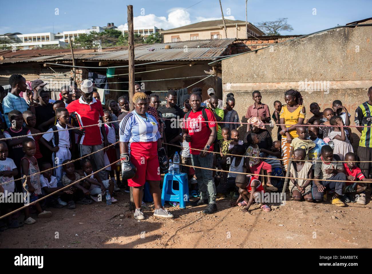 Boxing in Katanga slum, Kampala, Uganda, Africa Stock Photo - Alamy