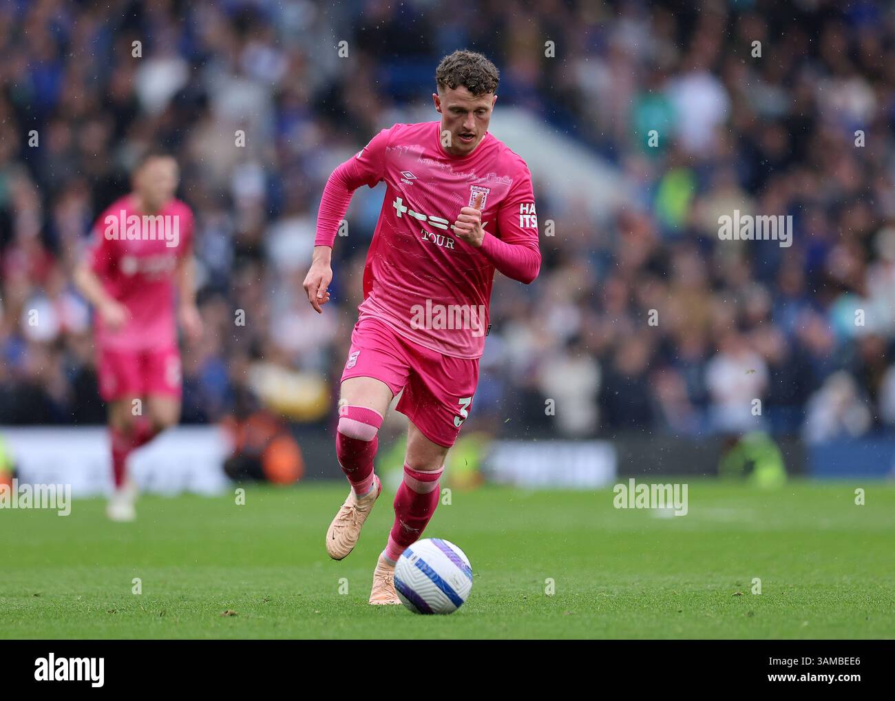 Stamford Bridge, Chelsea, London, UK. 13th Apr, 2025. Premier League ...