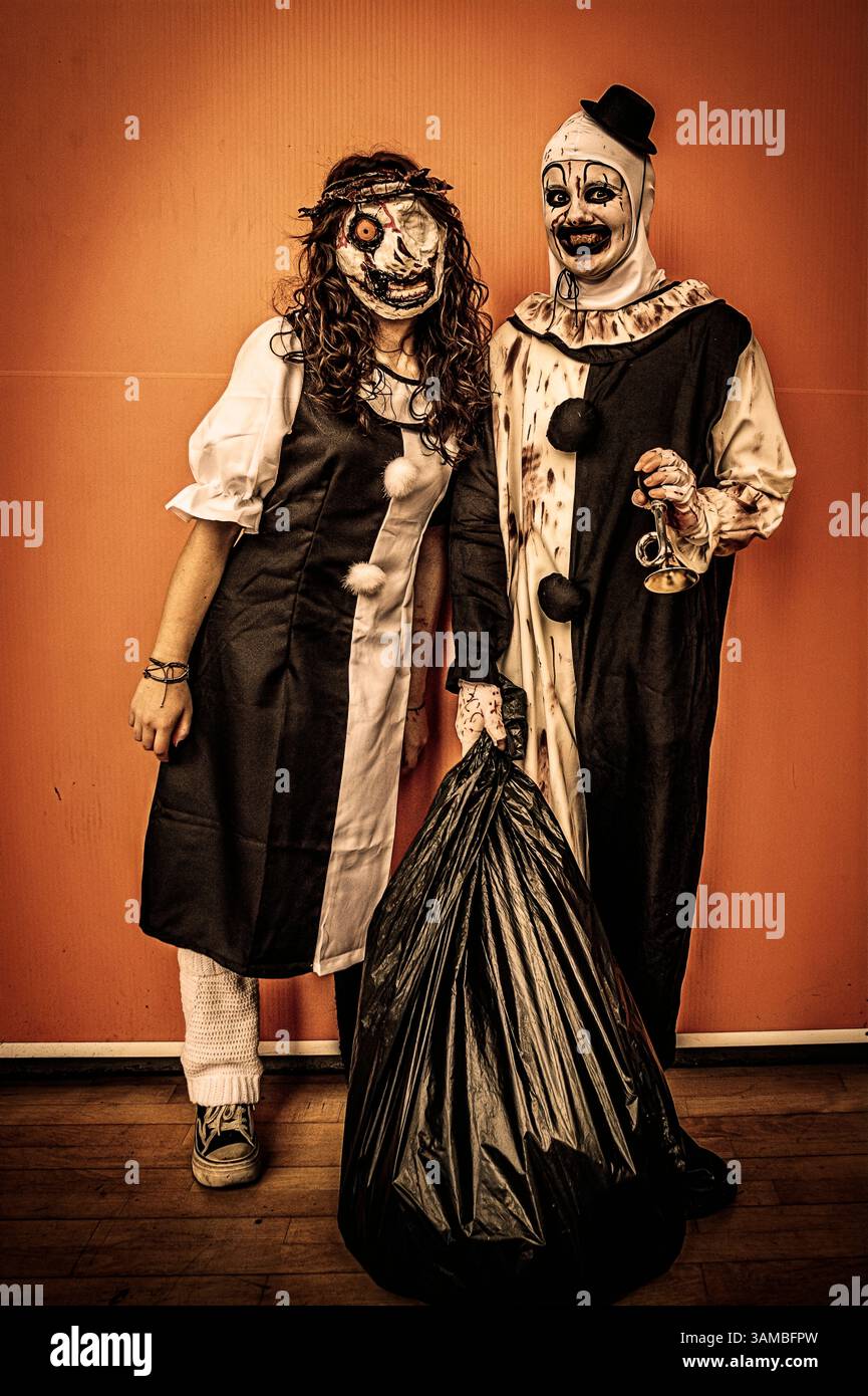 Italy Piedmont Torino Comics 2025 - Cosplayers - Victoria Heyes and Art ...