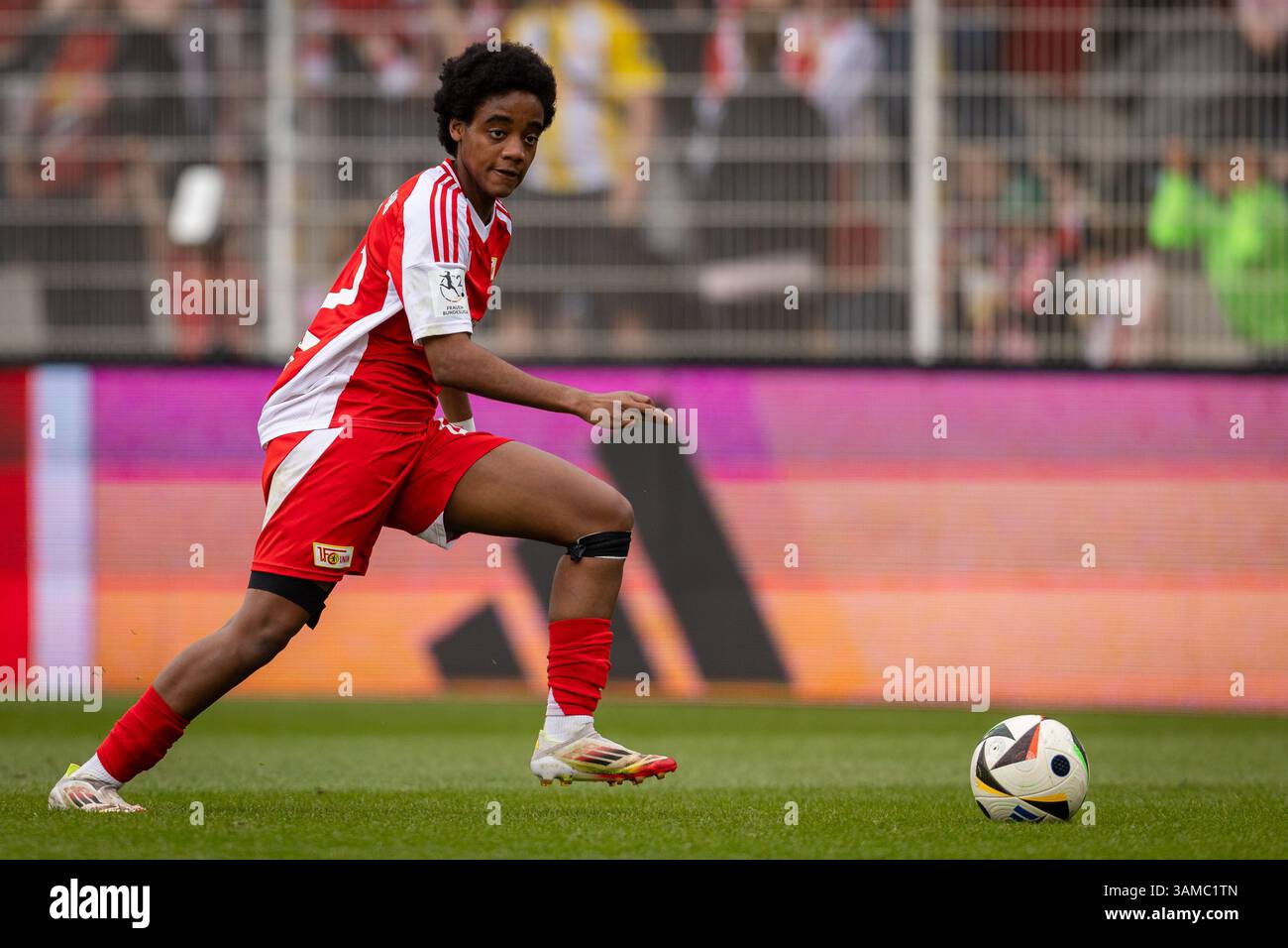 Berlin, Germany. 13th Apr, 2025. Naika Reissner (42) of Union Berlin ...