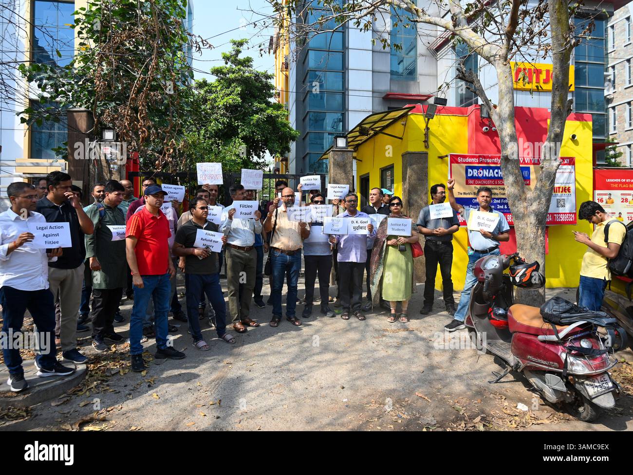Noida, India. 13th Apr, 2025. NOIDA, INDIA - APRIL 13: FIITJEE reopened its Noida center after ...
