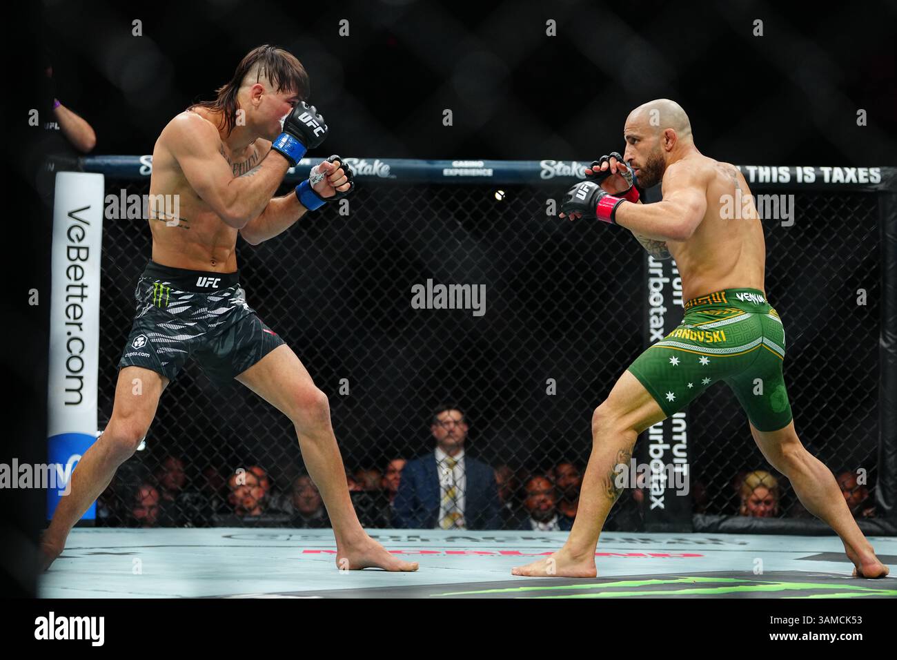 Miami, Fl, United States. 12th Apr, 2025. MIAMI, FL - APRIL 12 ...