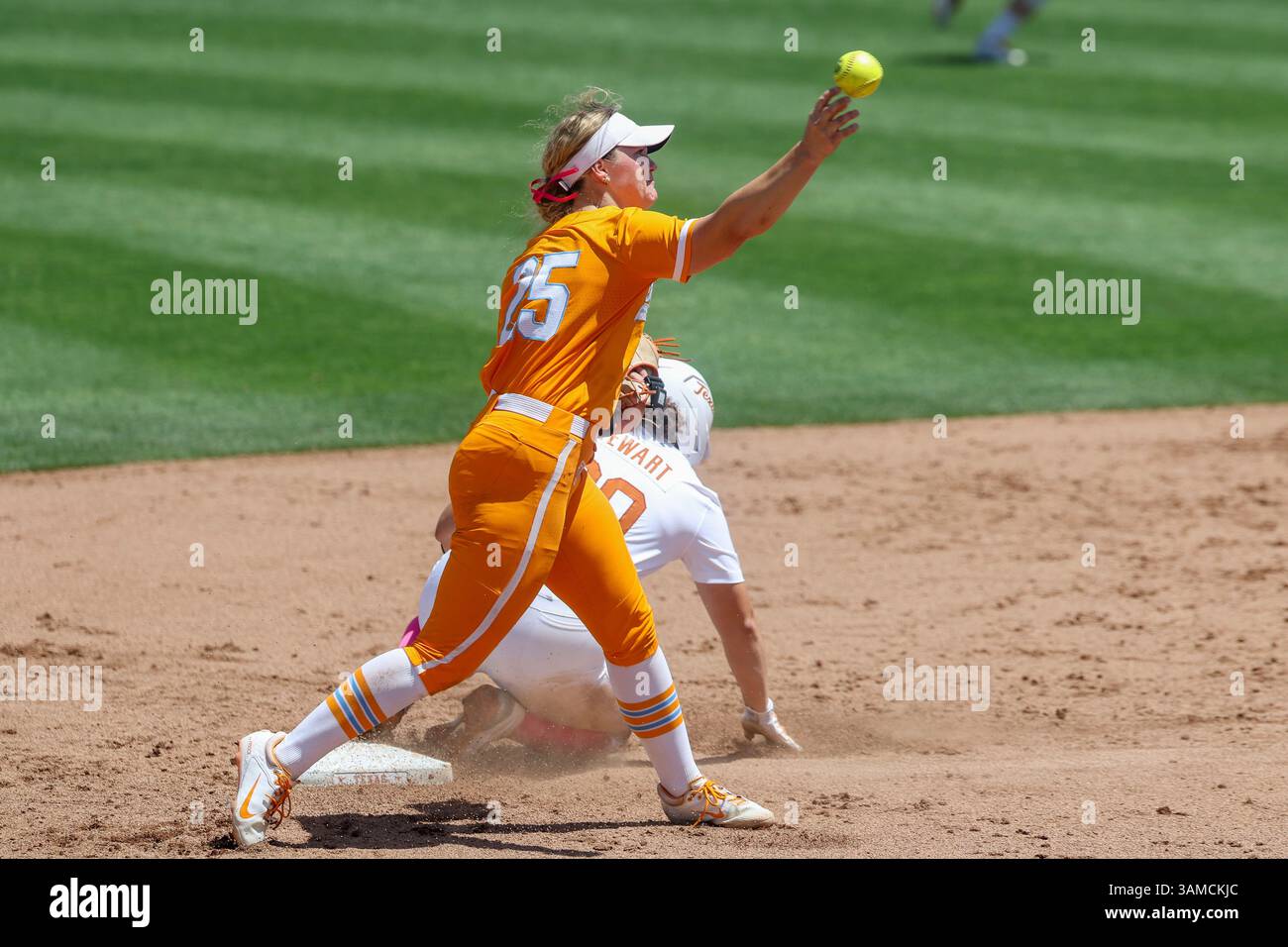 AUSTIN, TX - APRIL 13: Tennessee infielder Ella Dodge (25) throws the ...