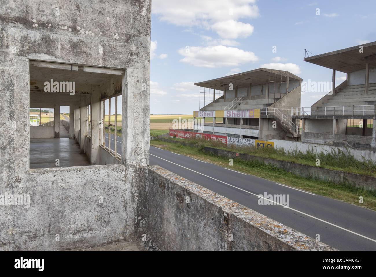 Reims-Gueux former Formula One circuit pit lane with start and finish ...