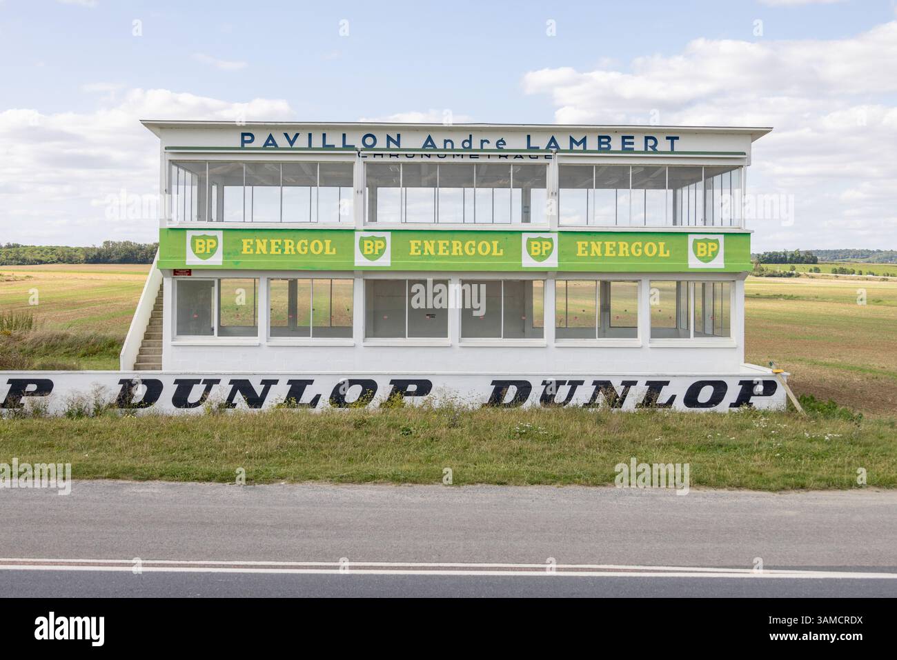 Reims-Gueux former Formula One circuit pit lane with start and finish ...