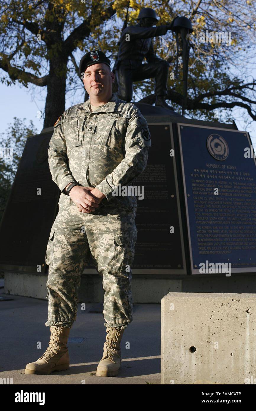 Nov. 7, 2007 - A former Navy man who joined the Kansas National Guard ...