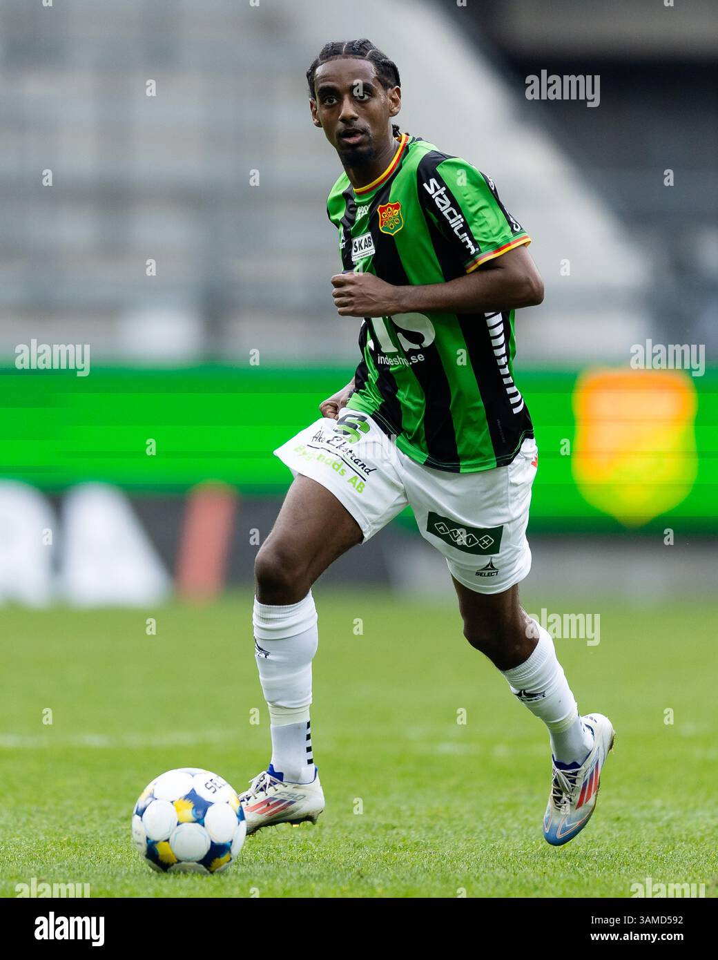 250413 GAIS Harun Ibrahim under fotbollsmatchen i Allsvenskan mellan ...