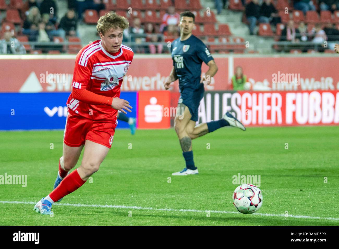 Halle, Deutschland 11. April 2025: Regionalliga Nord / Ost - 2024/2025 ...