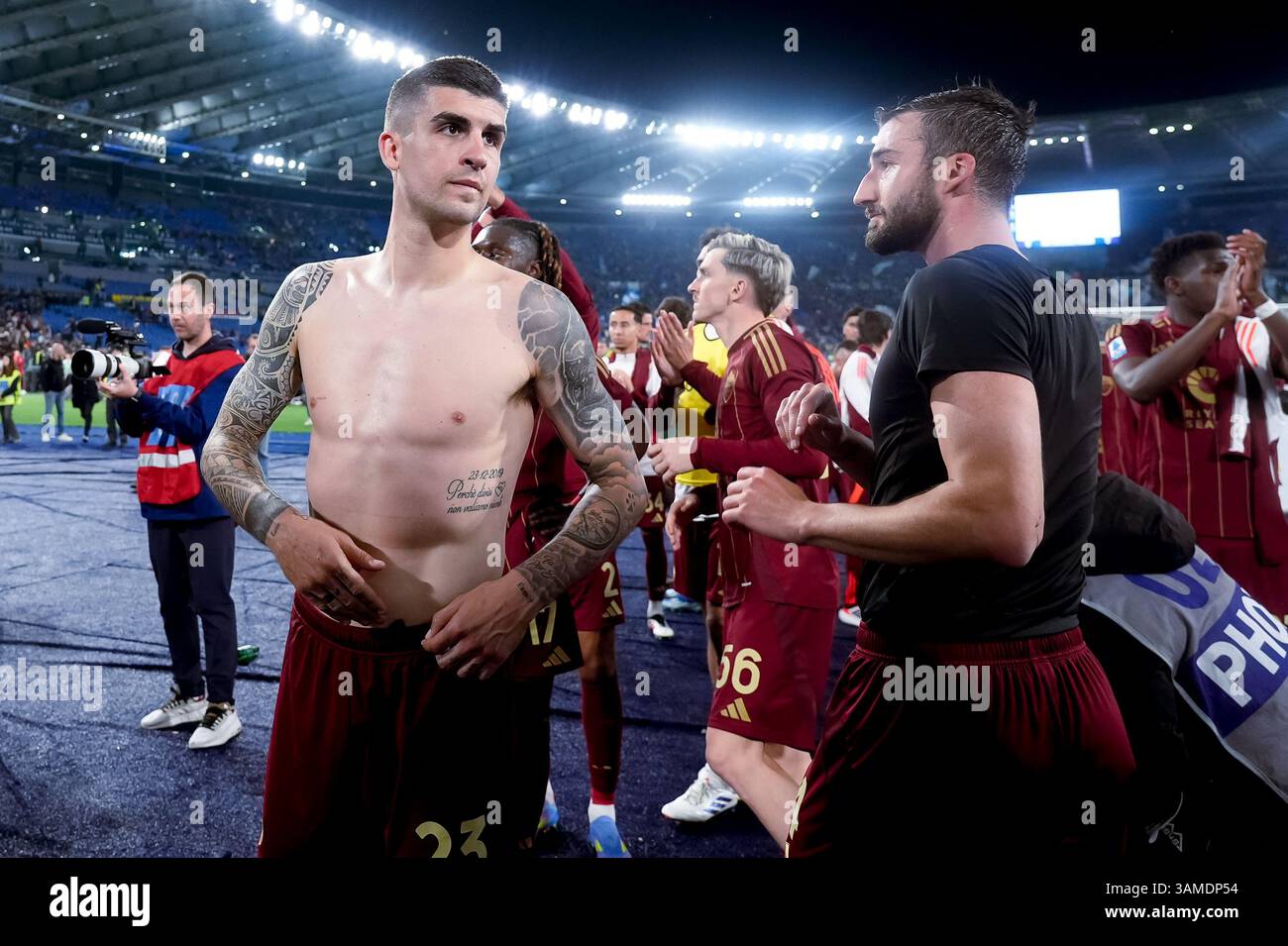 Gianluca Mancini of AS Roma and Bryan Cristante of AS Roma at the end ...