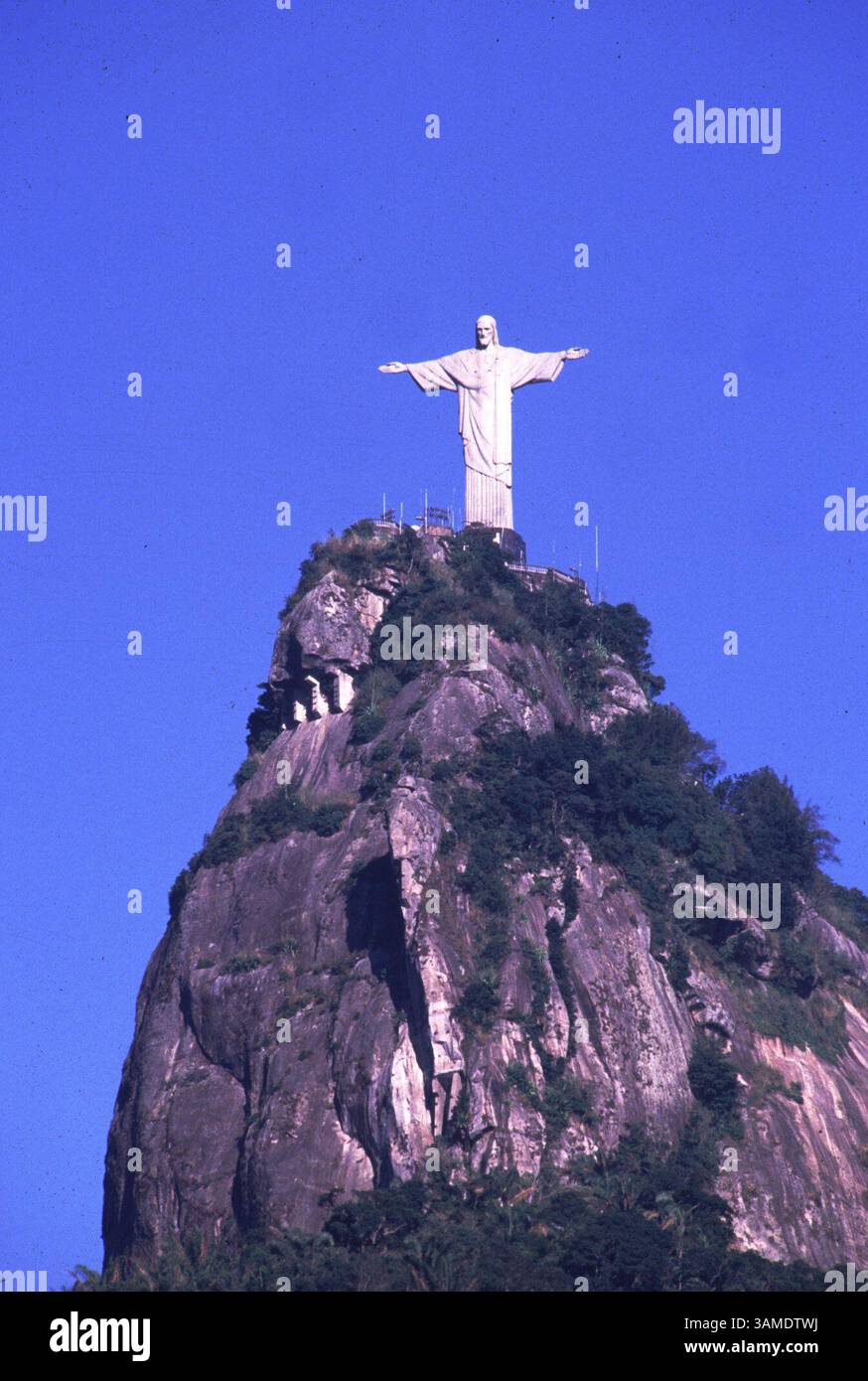 July 13, 2000 - U.S. - KRT WORLD NEWS STORY SLUGGED: CHRIST KRT ...