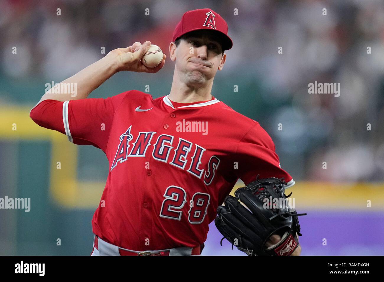 Los Angeles Angels starting pitcher Kyle Hendricks (28) delivers during ...