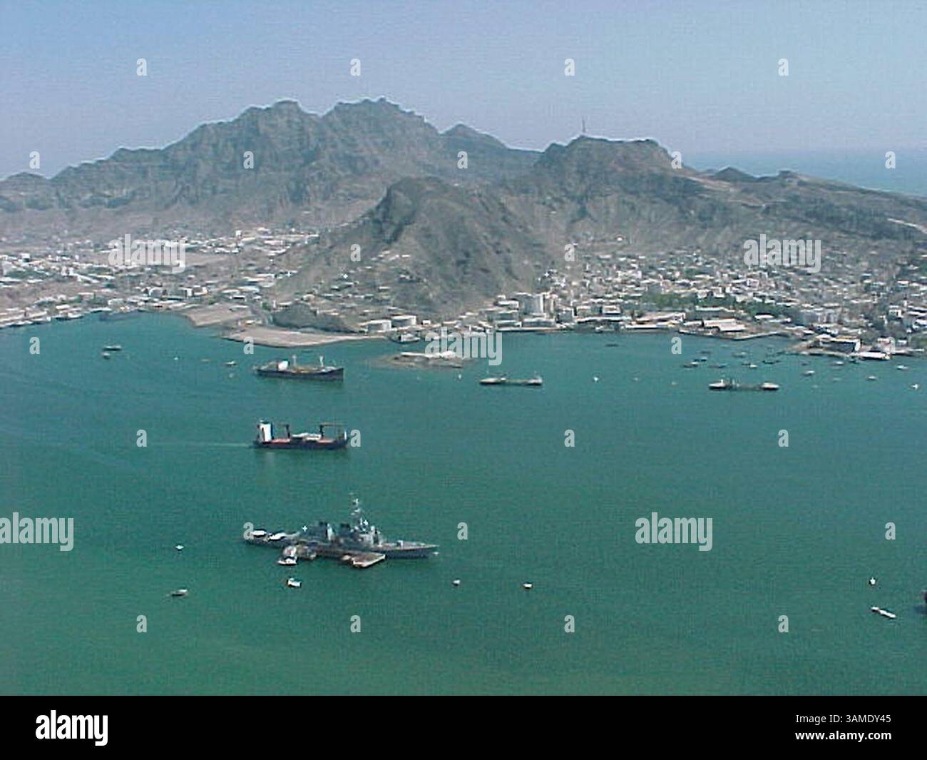Oct. 15, 2000 - STAMP, U.S. - KRT WORLD NEWS STORY SLUGGED: MIDEAST ...