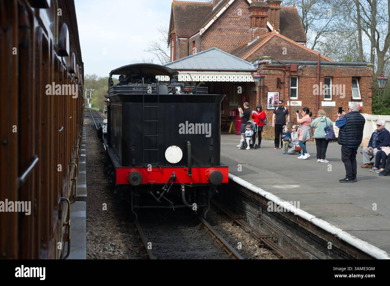 tourists taking photos of LBSCR Marsh Atlantic No. 32424 ‘Beachy Head ...