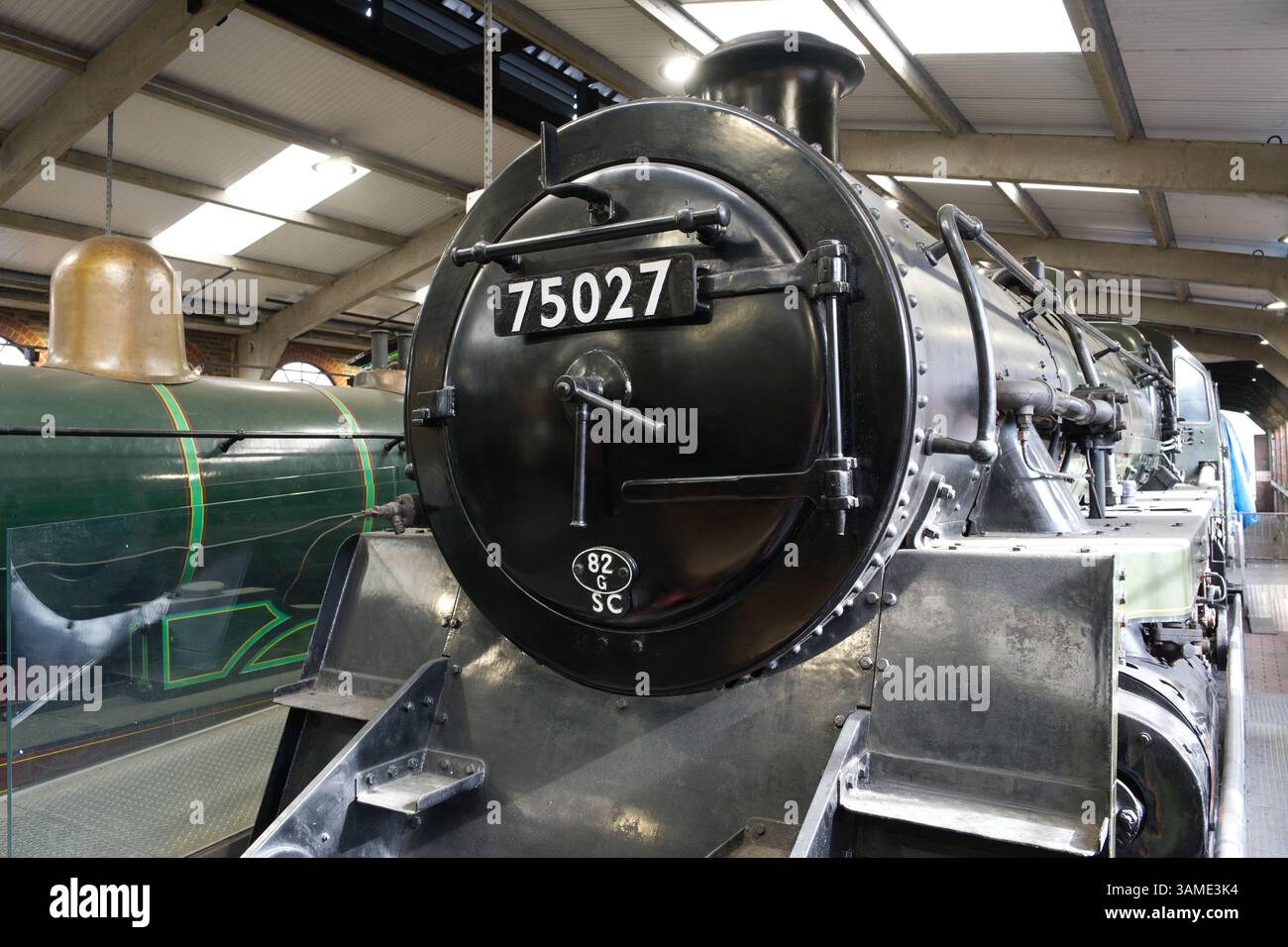 75027 steam locomotive in Sheffield Park Station Engine Shed - Bluebell ...