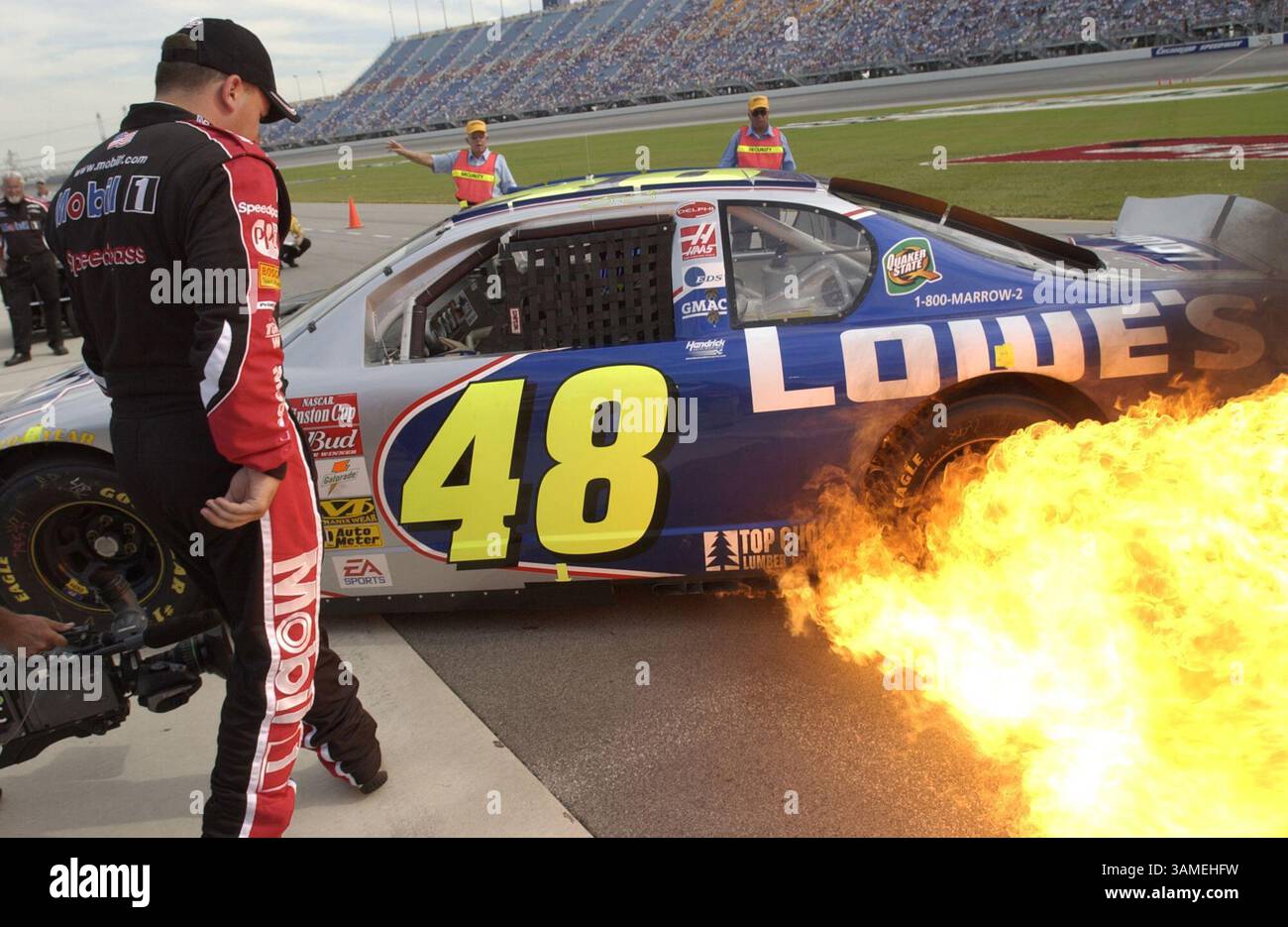 Tb newman hi-res stock photography and images - Alamy