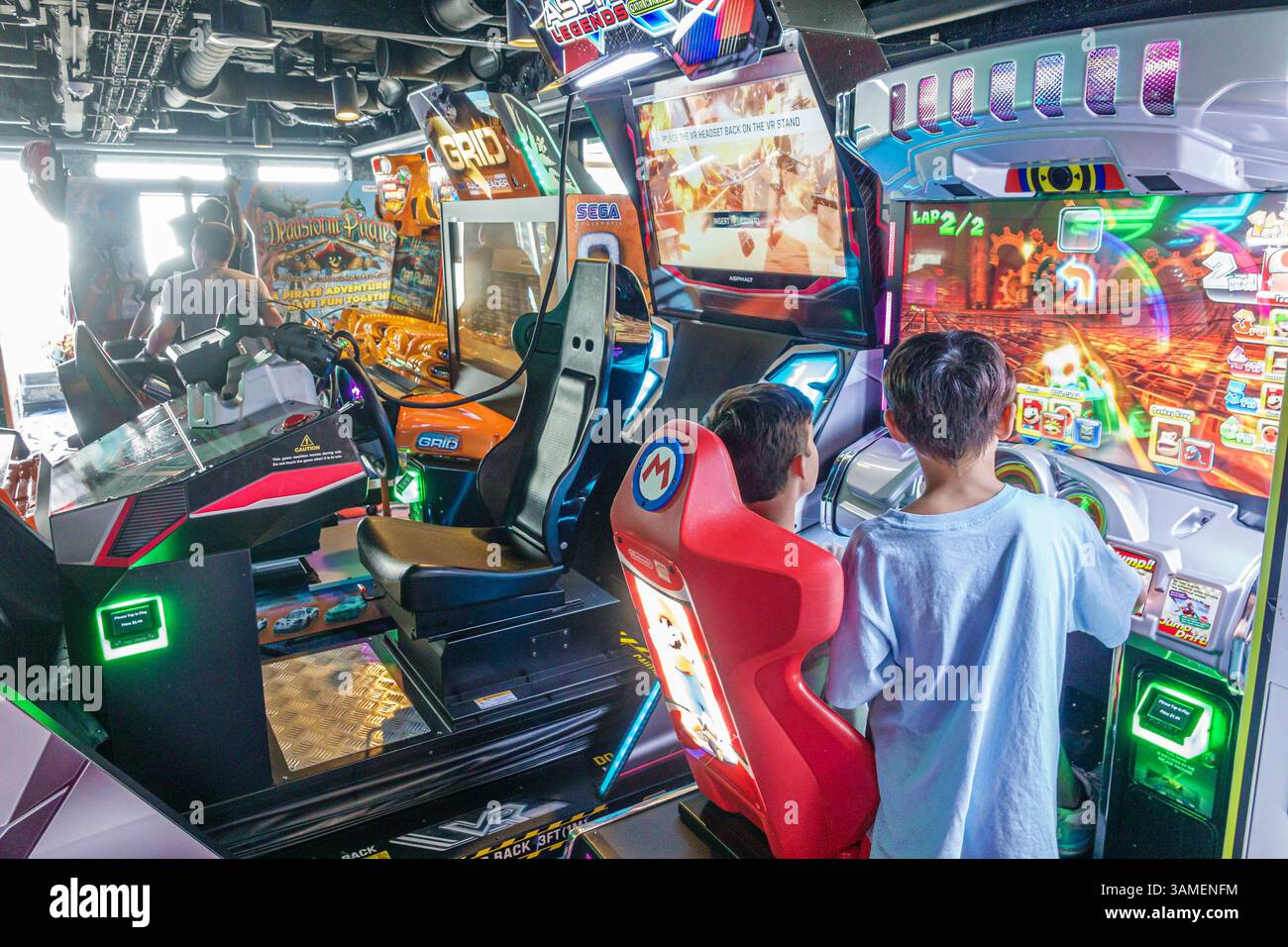 Mario kart driving simulator racing game hi-res stock photography and ...