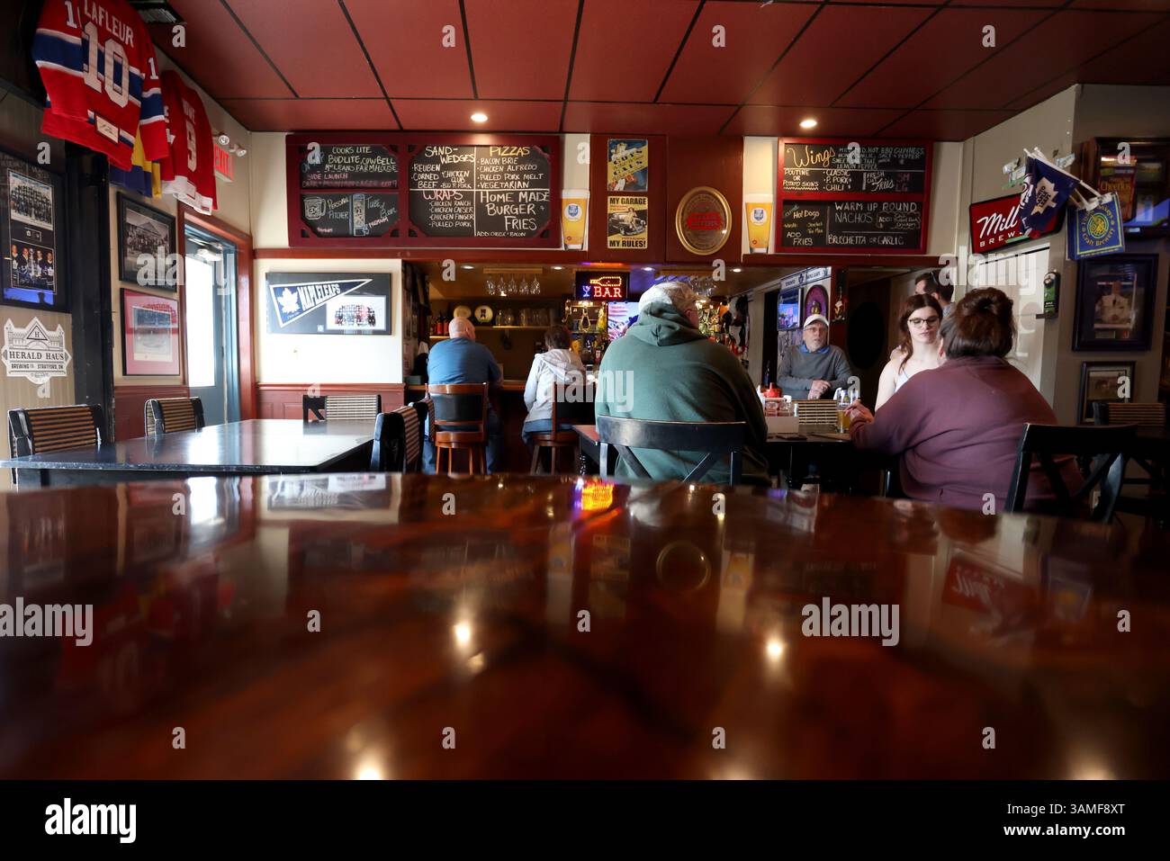 Listowel, Canada. 13th Apr, 2025. The Back 9 Golf & Sports Bar in ...