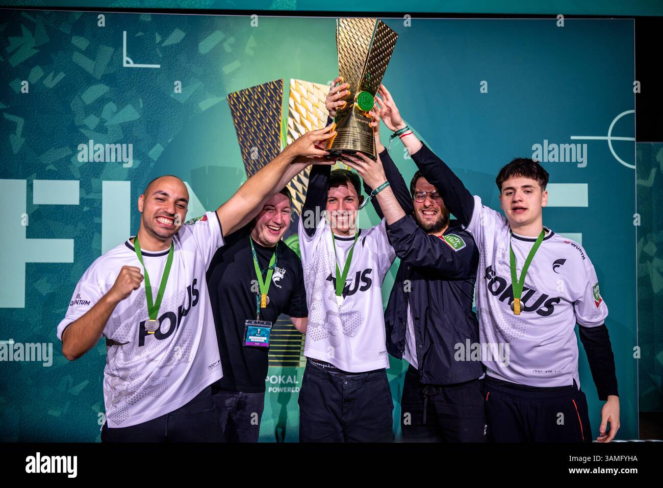 Frankfurt, Deutschland. 13th Apr, 2025. FOKUS Clan X Delay Sports ...