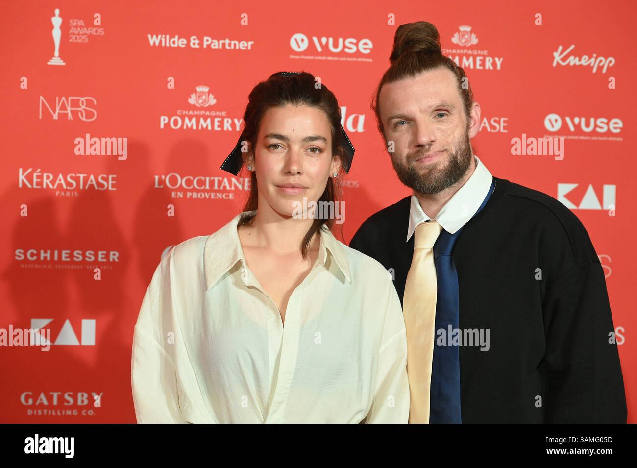 Musiker Alina Süggeler und Andreas Weizel der Band Frida Gold kommt zur ...