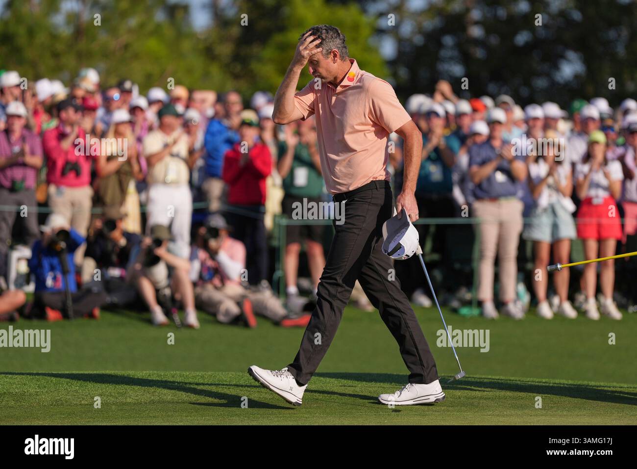 Justin Rose celebrates after a birdie on the 18th hole during the final ...